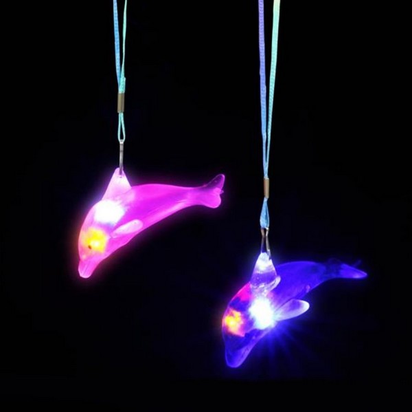JR52317 Light-Up Dolphin Necklace